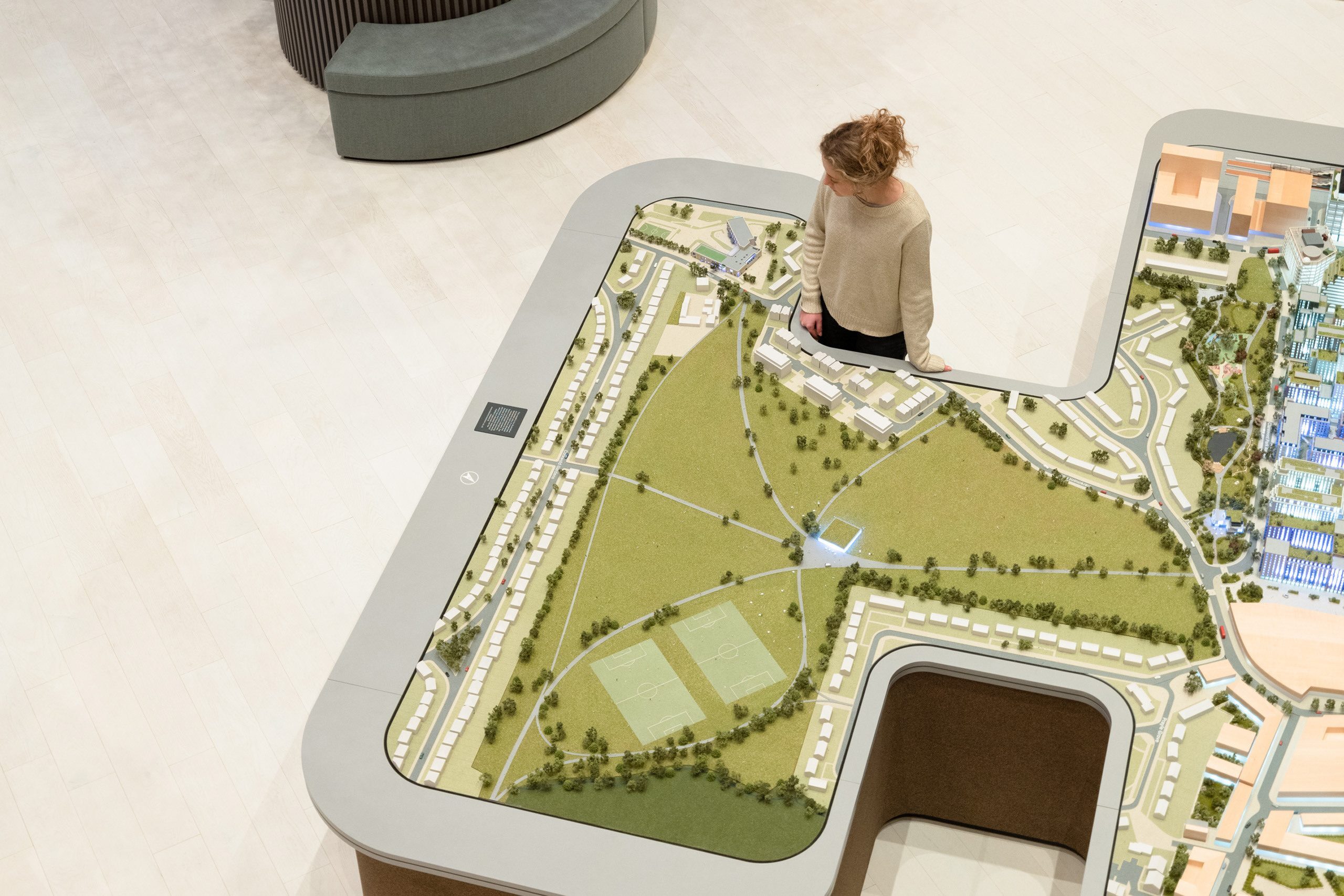 Brent Cross Town: Visitor Pavilion | DNCO